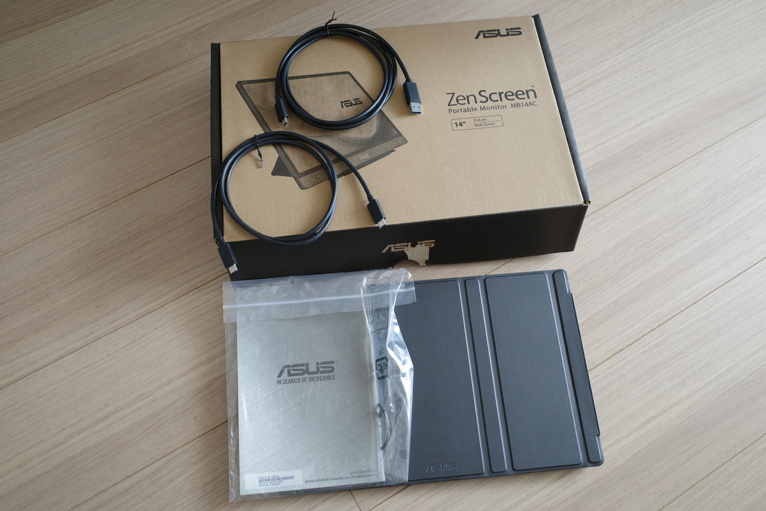 ノートパソコンの作業領域を簡単に広げることができるポータブルUSB液晶ディスプレイ、ASUS ZenScreen MB14AC ...